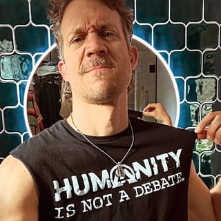 Russell Harvard - actor - biography, photo, best movies and TV shows