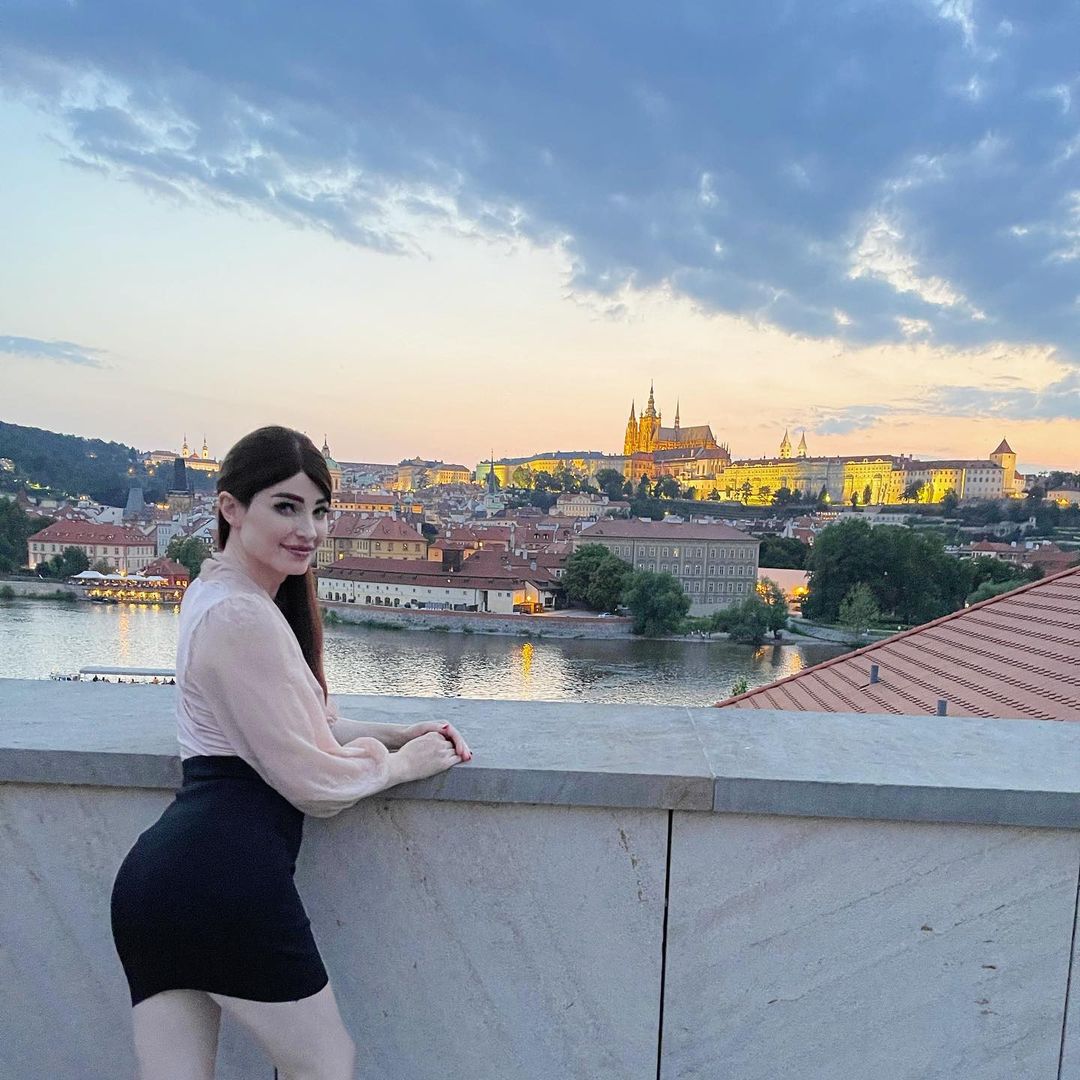 Natalie Mars - actress, director