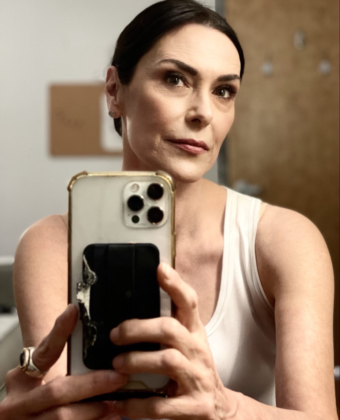 Michelle Forbes - actress - biography, photo, best movies and TV shows