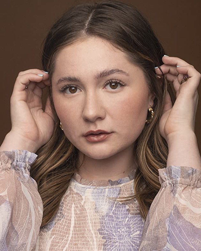Emma Kenney - actress - biography, photo, best movies and TV shows