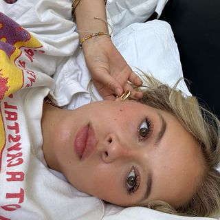 Holly J. Barrett - actress - biography, photo, best movies and TV shows