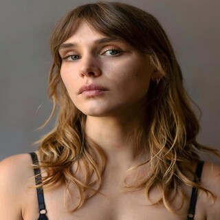 Gaia Weiss - actress - biography, photo, best movies and TV shows