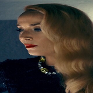 Jerry Hall - actress - biography, photo, best movies and TV shows