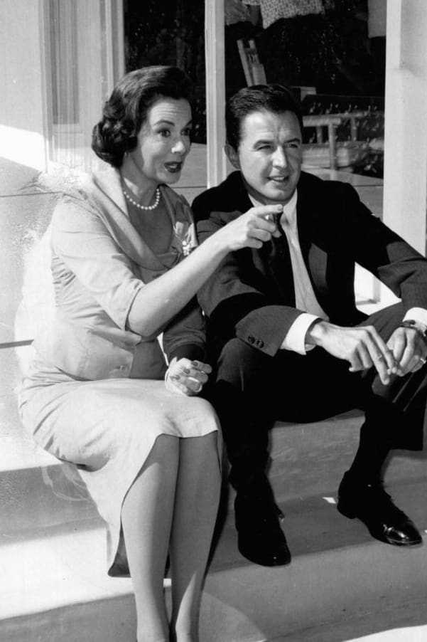 Martha Hyer, John Vivyan - Here's Hollywood (1 season, 3 series - S01E03)