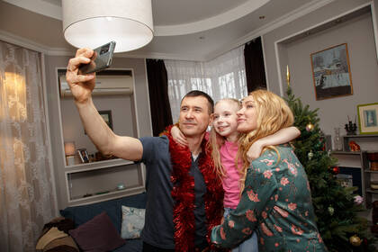 Belaya polosa (series, 2025 – ...)