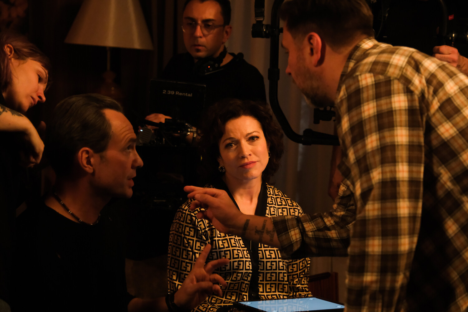 Bednye smeyutsya, bogatye plachut (series, 2024 – ...)