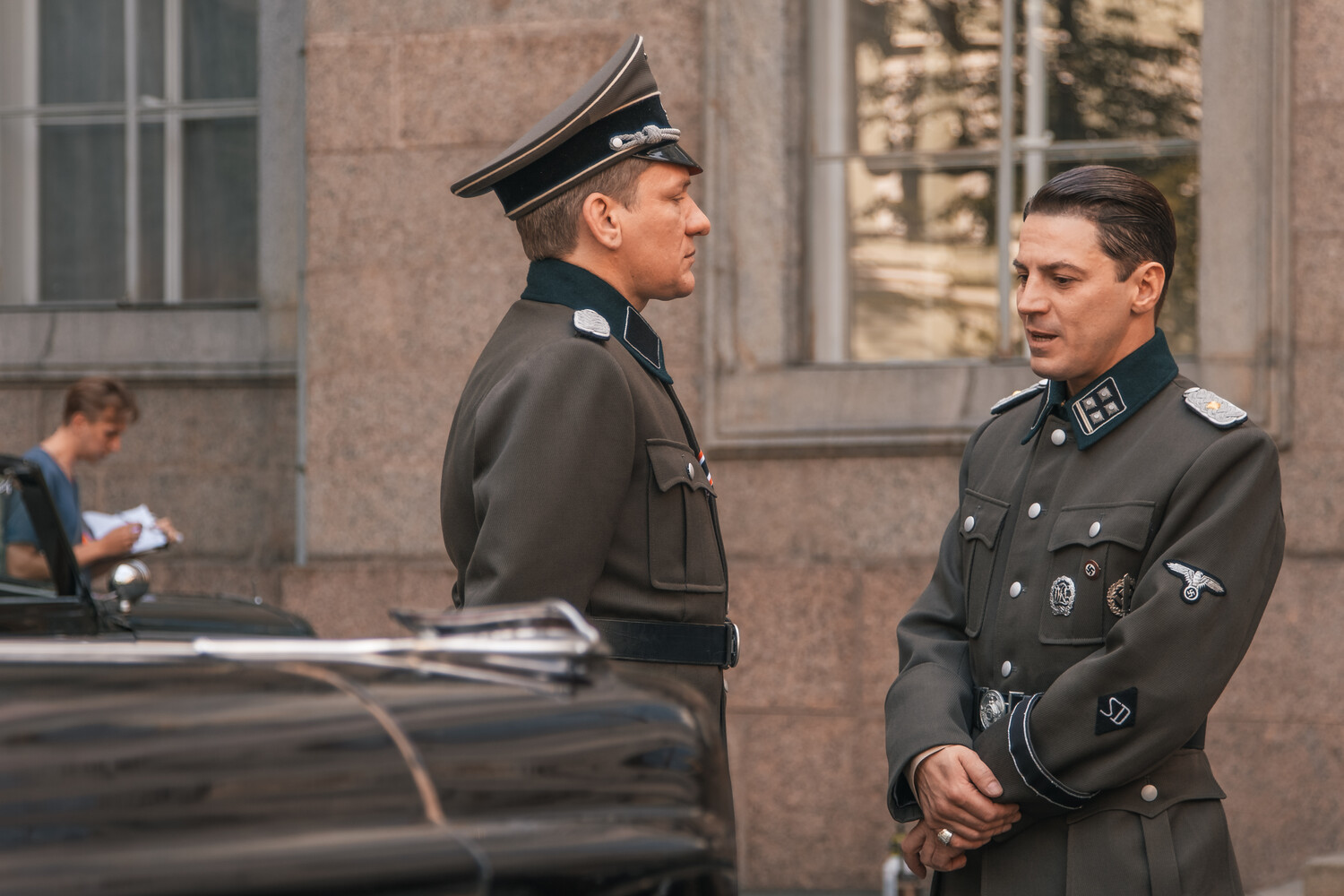 Berlinskaya zhara (series, 2025 – ...)