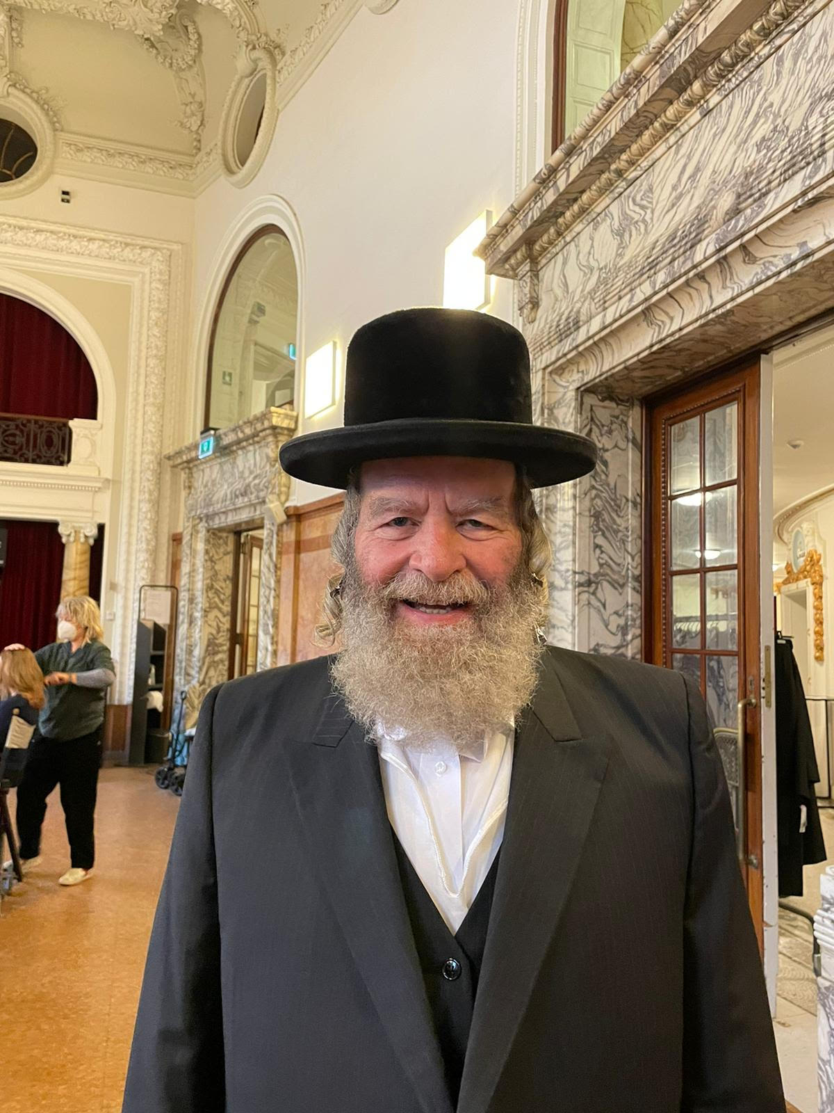 Rough Diamonds (series, 2023 – ...)