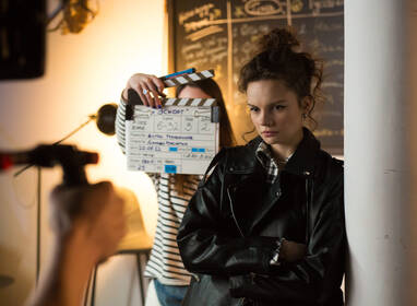 Nemodelnoe agentstvo (series, 2023 – ...)