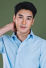 Cast - Raeng Ngao (2012)