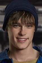 Cast - Descendants 2 (2017)