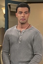 Cast - The Expanding Universe of Ashley Garcia (2020)