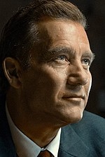 Cast - Episode #6 (6 series - S01E06) - Monsieur Spade