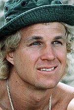 Cast - Uncommon Valor (1983)