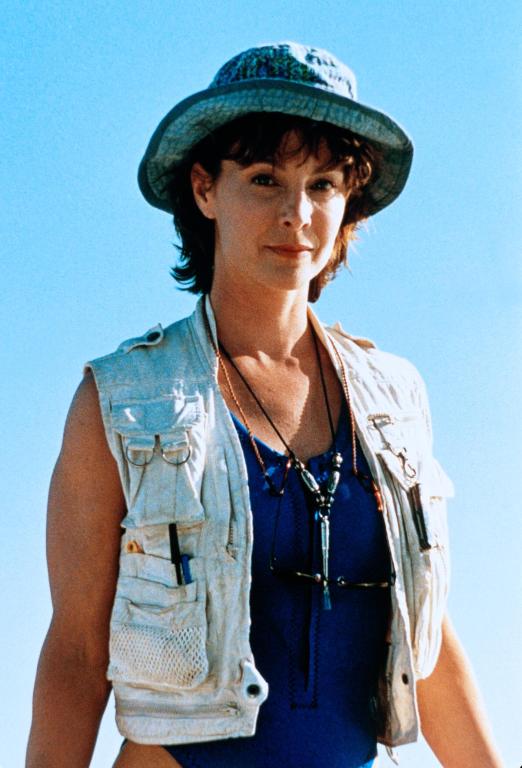 Promo - Zeus and Roxanne