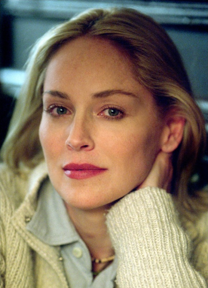 Promo - Cold Creek Manor