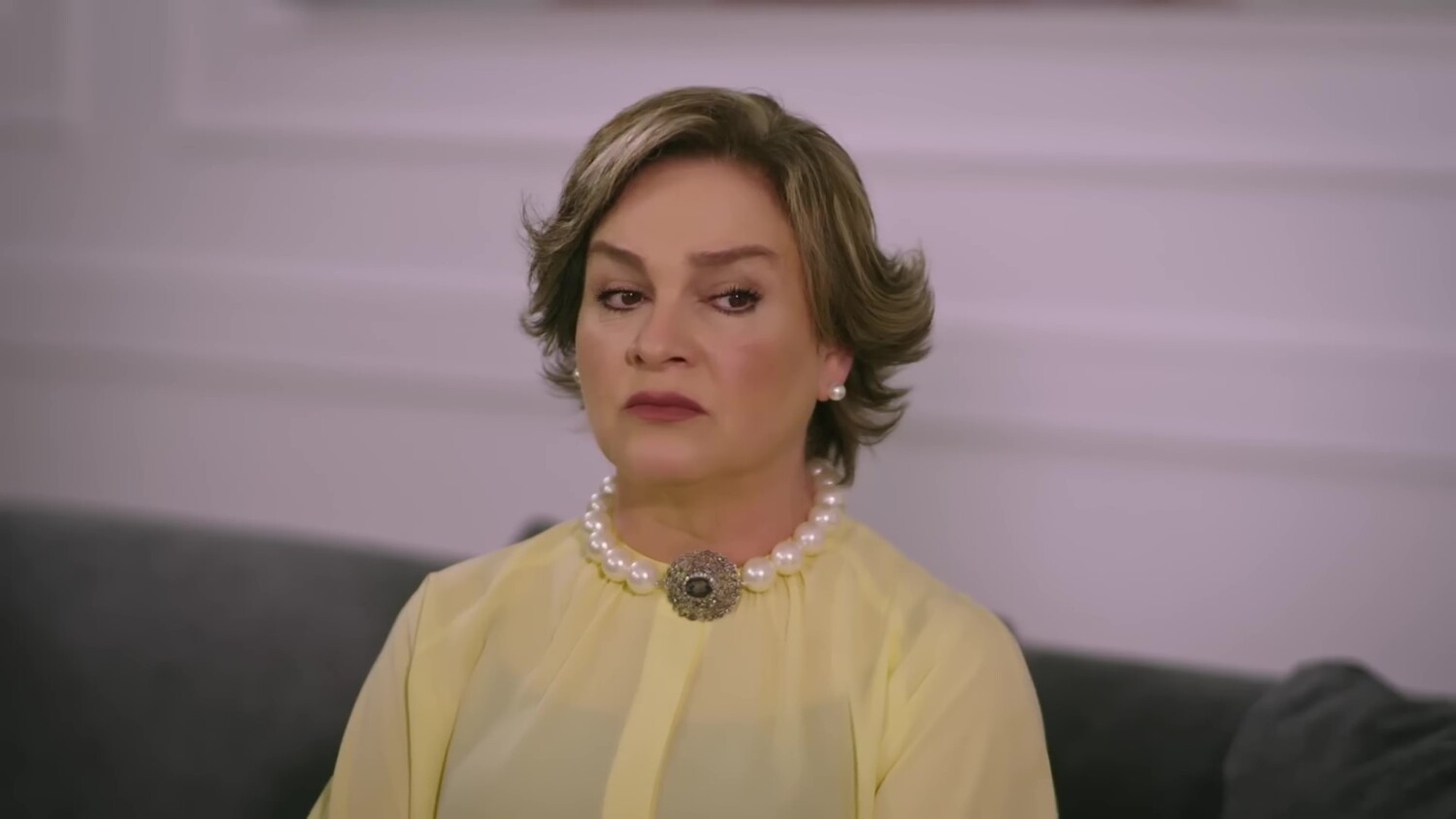 Esaret (series, 2022 – ...)