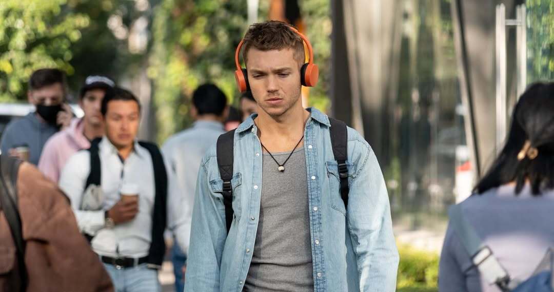 Straight (movie, 2023)