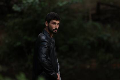 Episode #1 - Boundless Love (1 season, 1 series - S01E01)