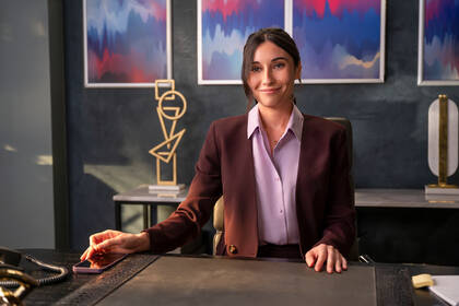 Свой человек внутри (сериал, 2024 – ...)