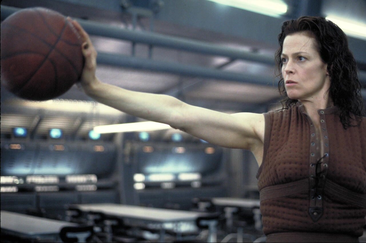 Photos - Alien: Resurrection