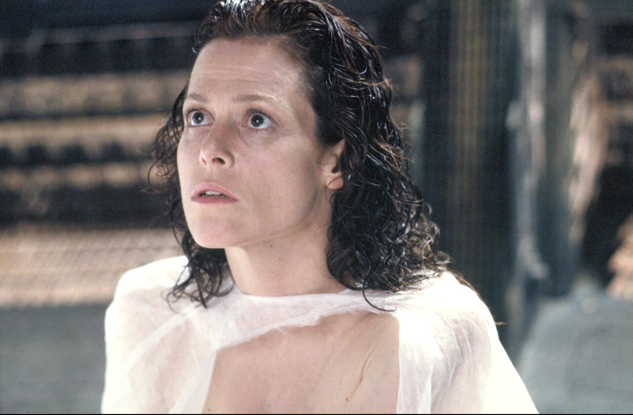 Photos - Alien: Resurrection