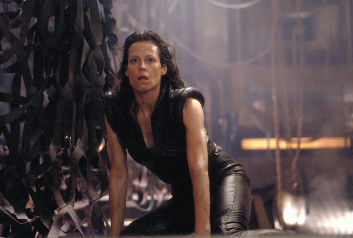 Photos - Alien: Resurrection