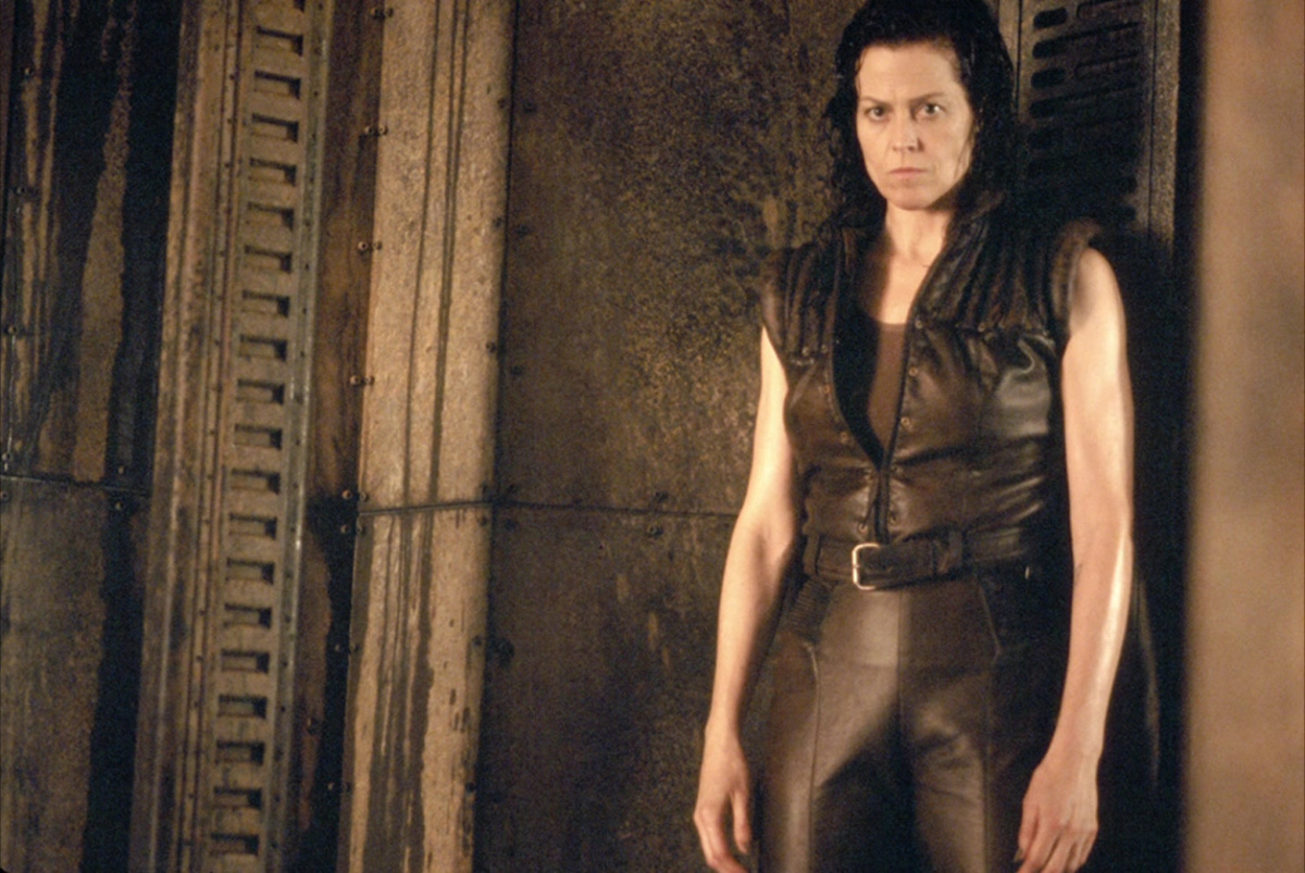 Photos - Alien: Resurrection