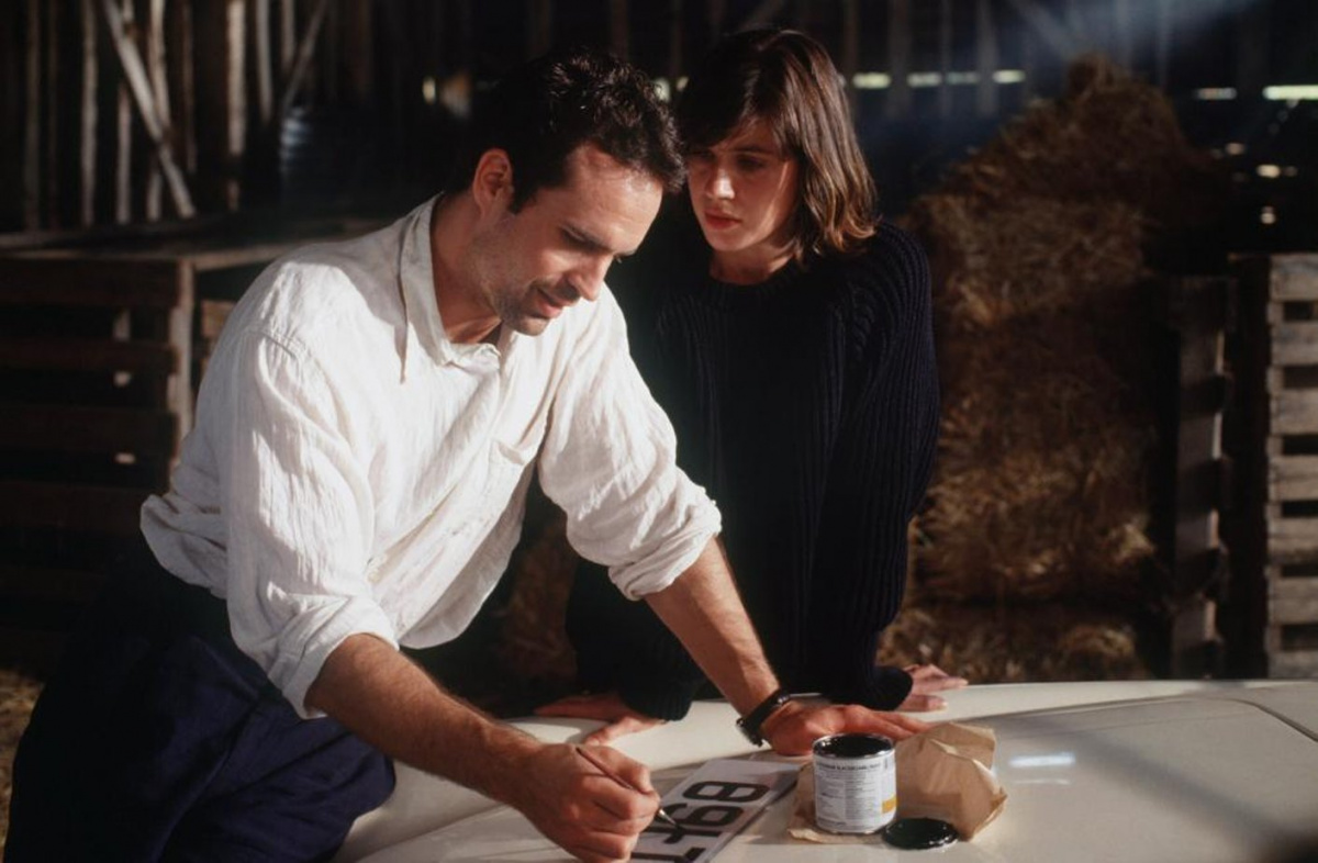 Incognito (movie, 1997)