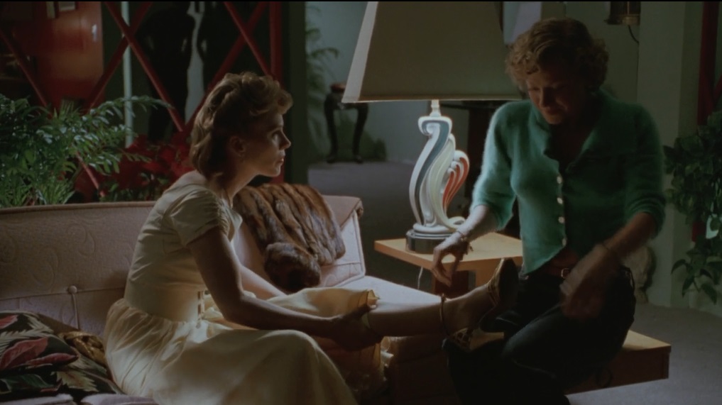 Lucinda Jenney - actress - biography, photo, best movies and TV shows