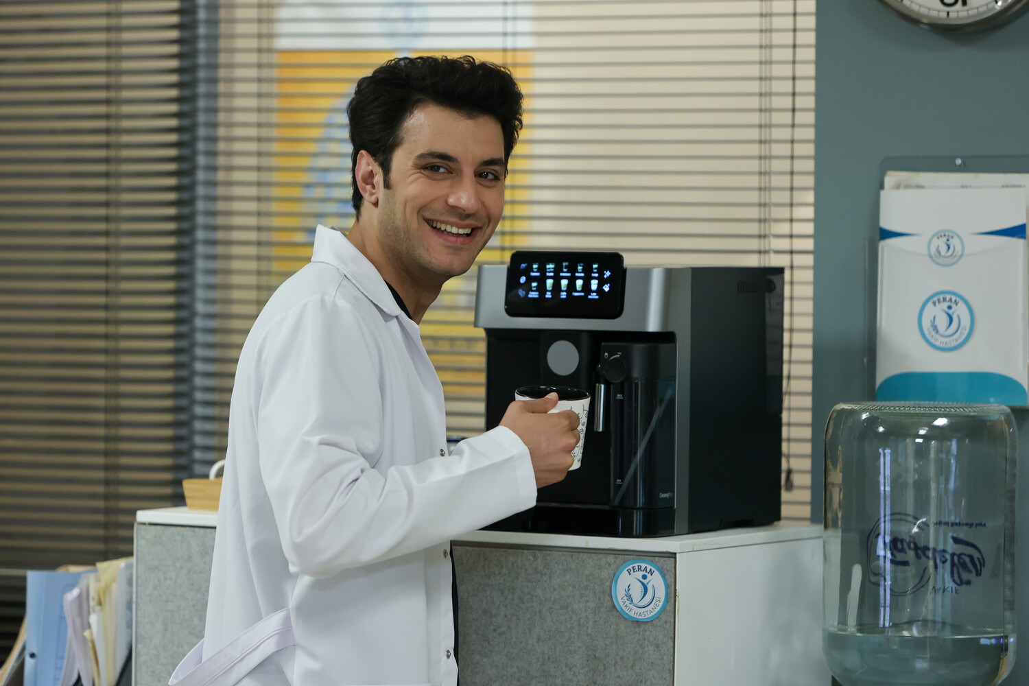 Bahar (series, 2024 – ...)