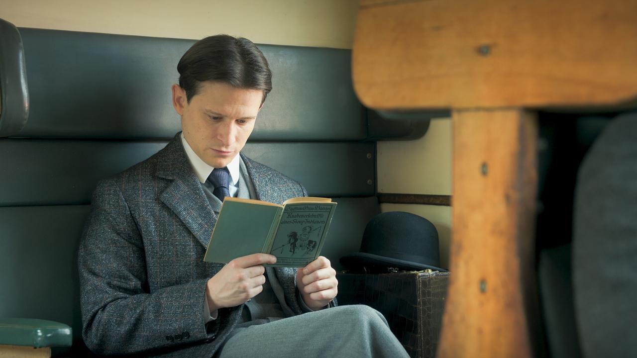 Kafka (mini-series, 2024)