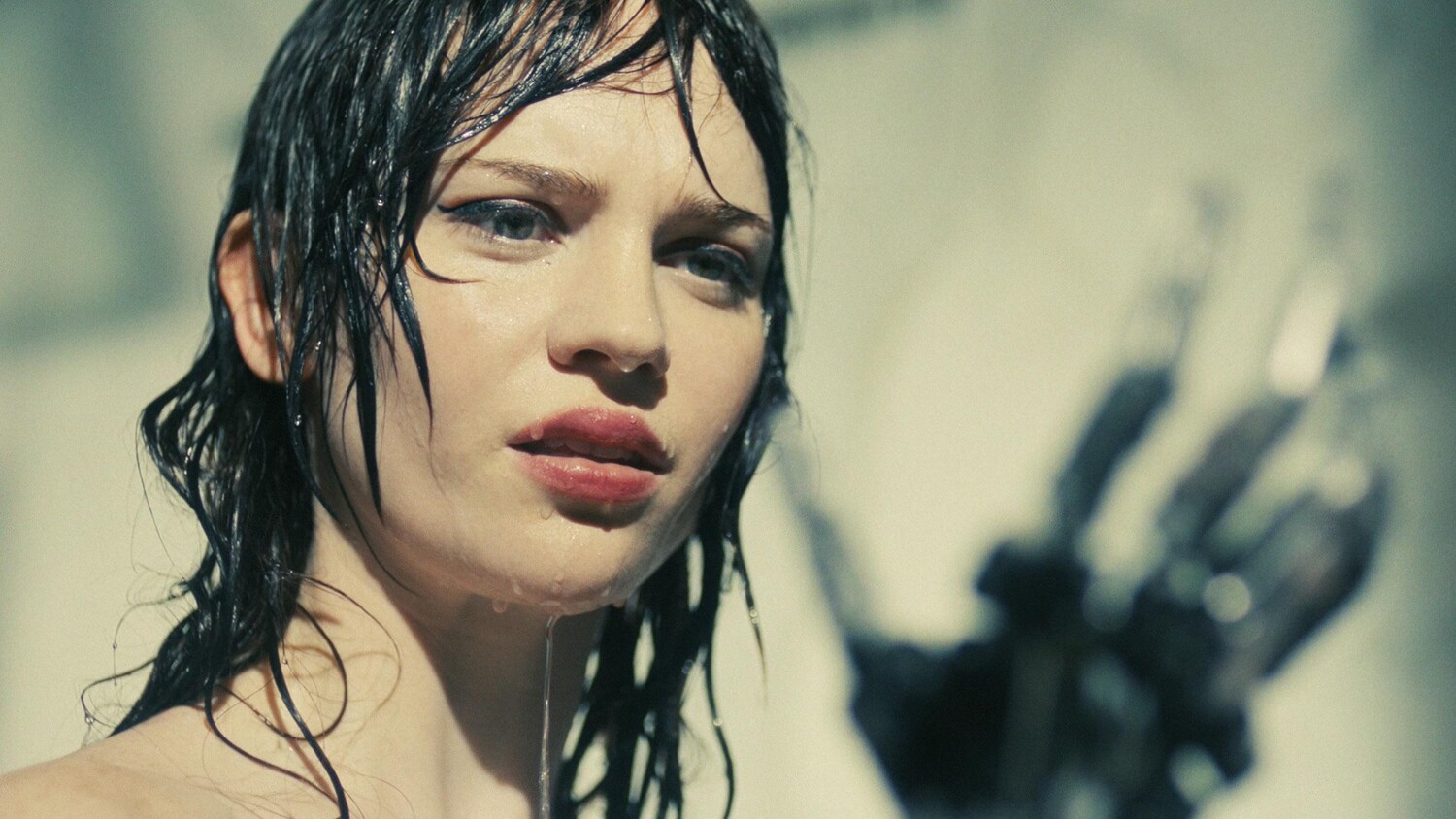 Companion (movie, 2025)