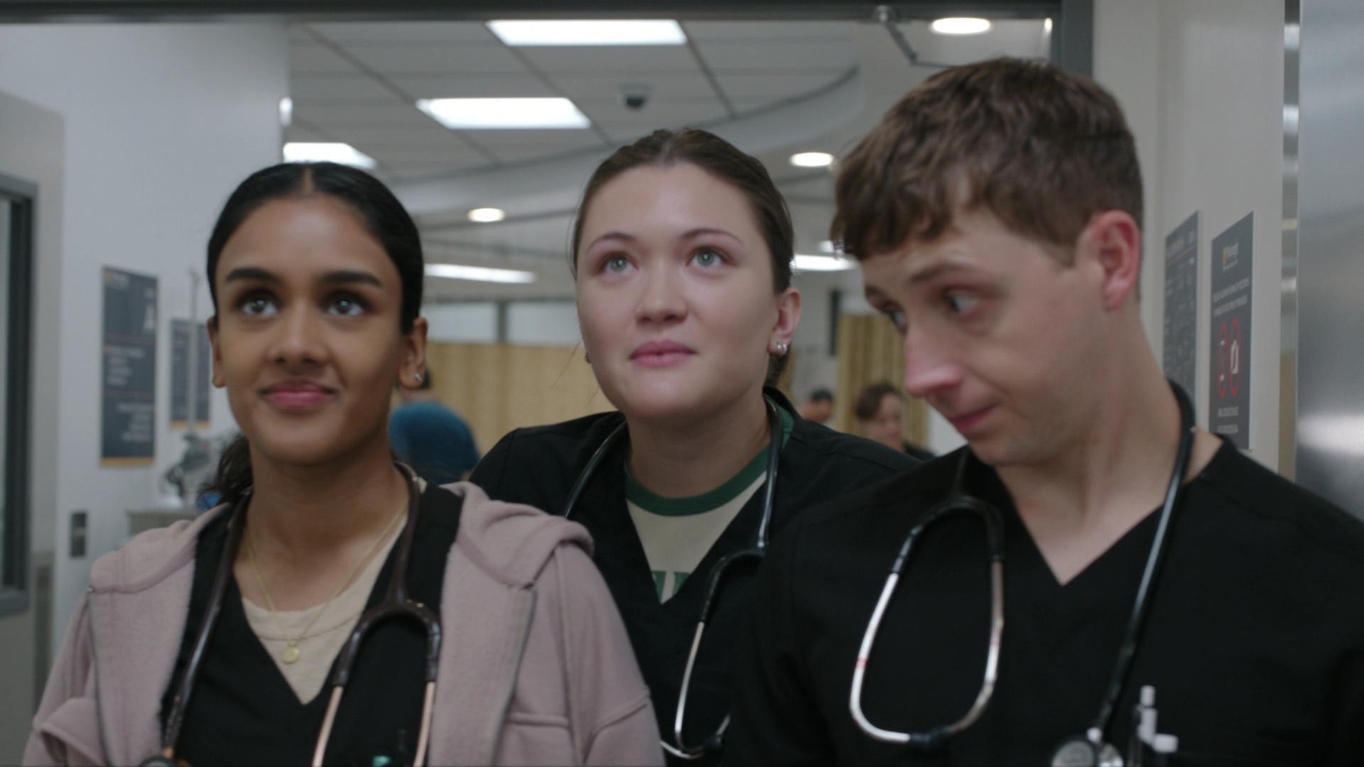 Shabana Azeez - actress - biography, photo, best movies and TV shows