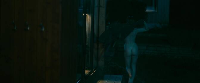 Screenshots - Un/Dressed