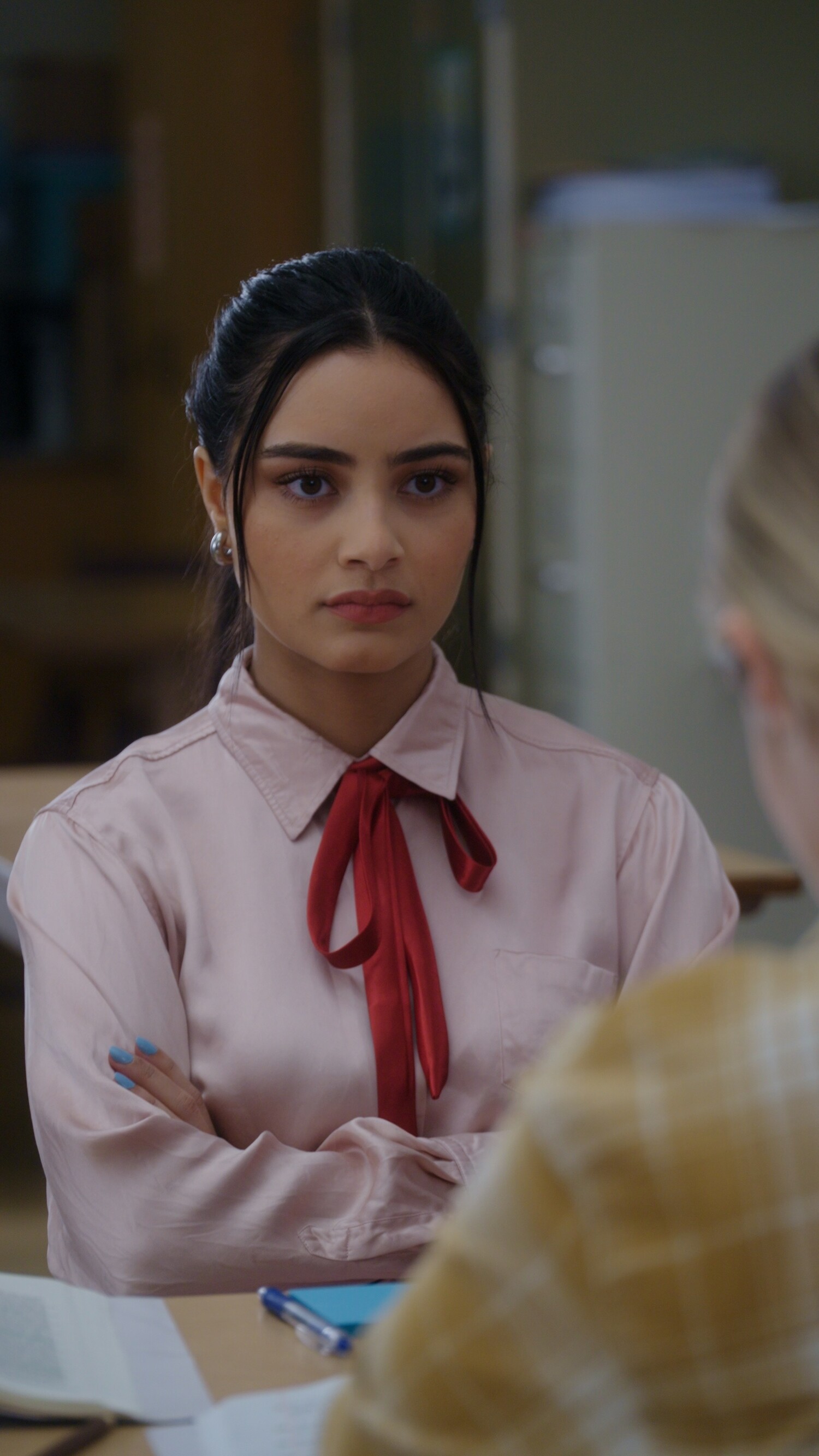 True Heiress vs. Fake Queen Bee (series, 2024)