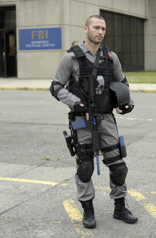 Jake McLaughlin - actor - biography, photo, best movies and TV shows