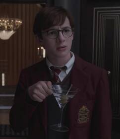 Louis Hynes - actor - biography, photo, best movies and TV shows