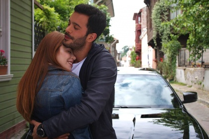 Love for Rent (series, 2015 – 2017)