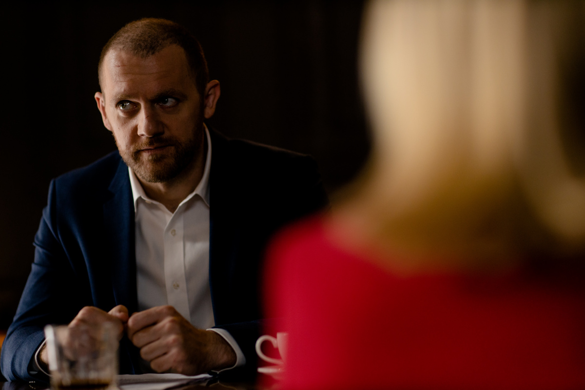 Addicted (series, 2018 – 2021)