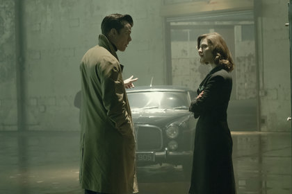 Emma Paetz - actress, writer, producer