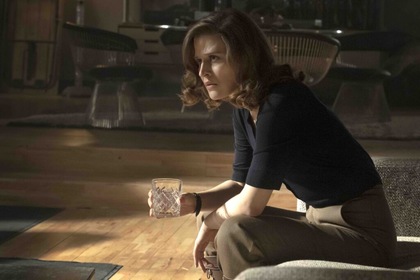 Emma Paetz - actress, writer, producer