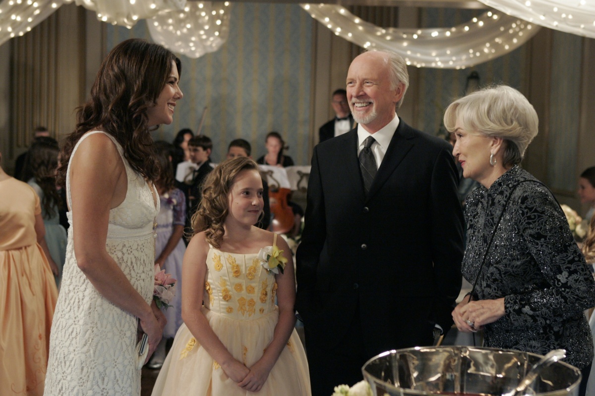 Jennifer Rhodes - actress - biography, photo, best movies and TV shows