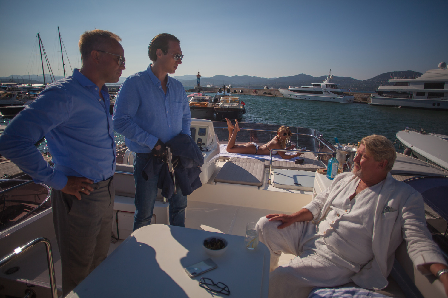 Exit (series, 2019 – 2023)