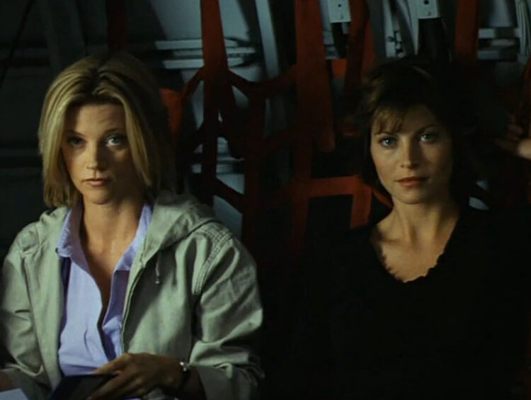 Janet Gunn - actress, director