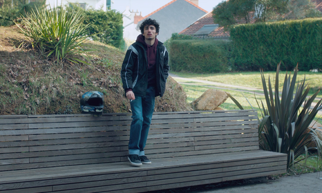 Screenshots - The Girl with a Bracelet