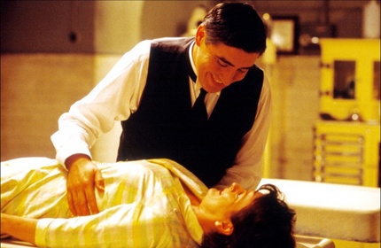 Plots with a View (movie, 2002)