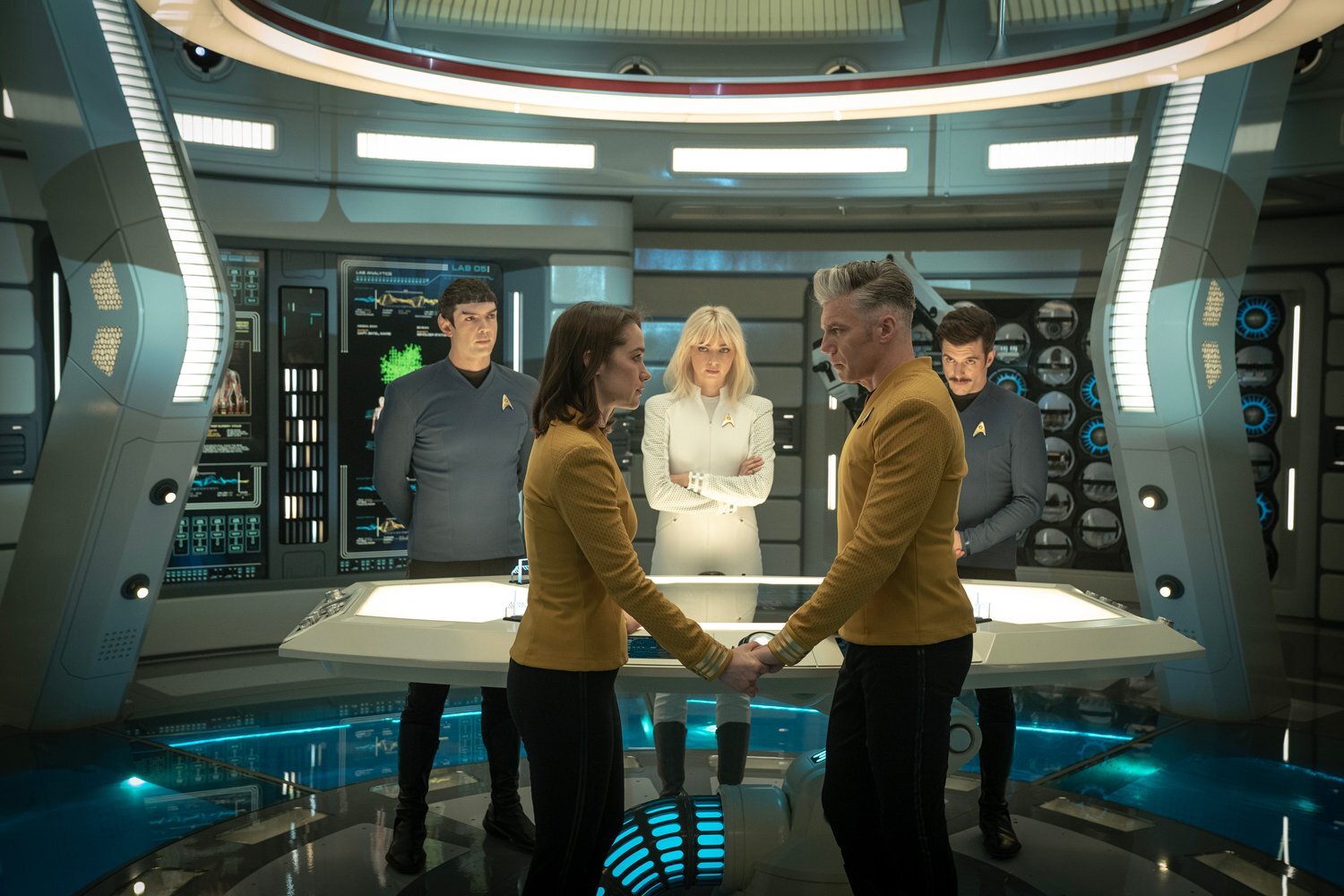 Jess Bush - actress - biography, photo, best movies and TV shows