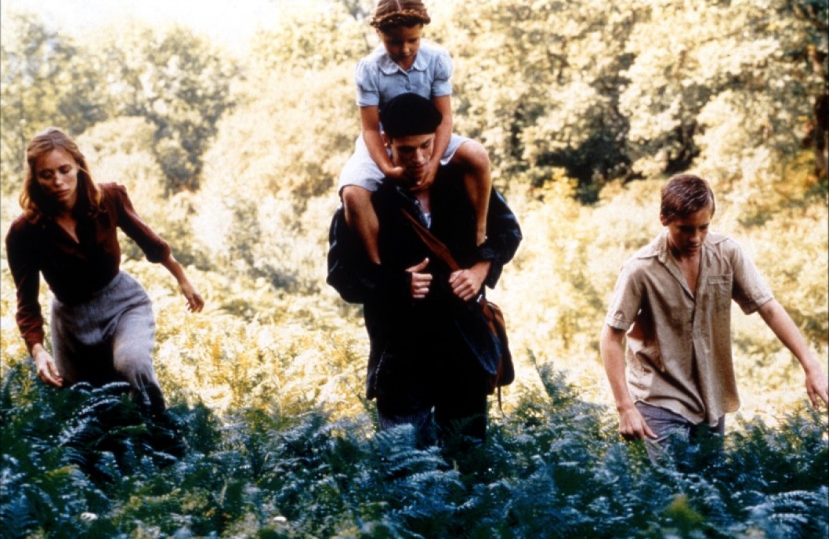 Strayed (movie, 2003)