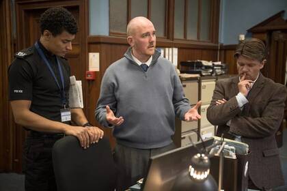 Дело о загадочном убийстве (сериал, 2025 – ...)